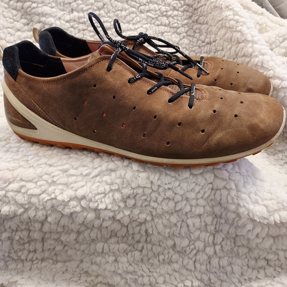 Ecco Men's Biom Lite Spikeless Chocolate Brown Golf S… - Gem